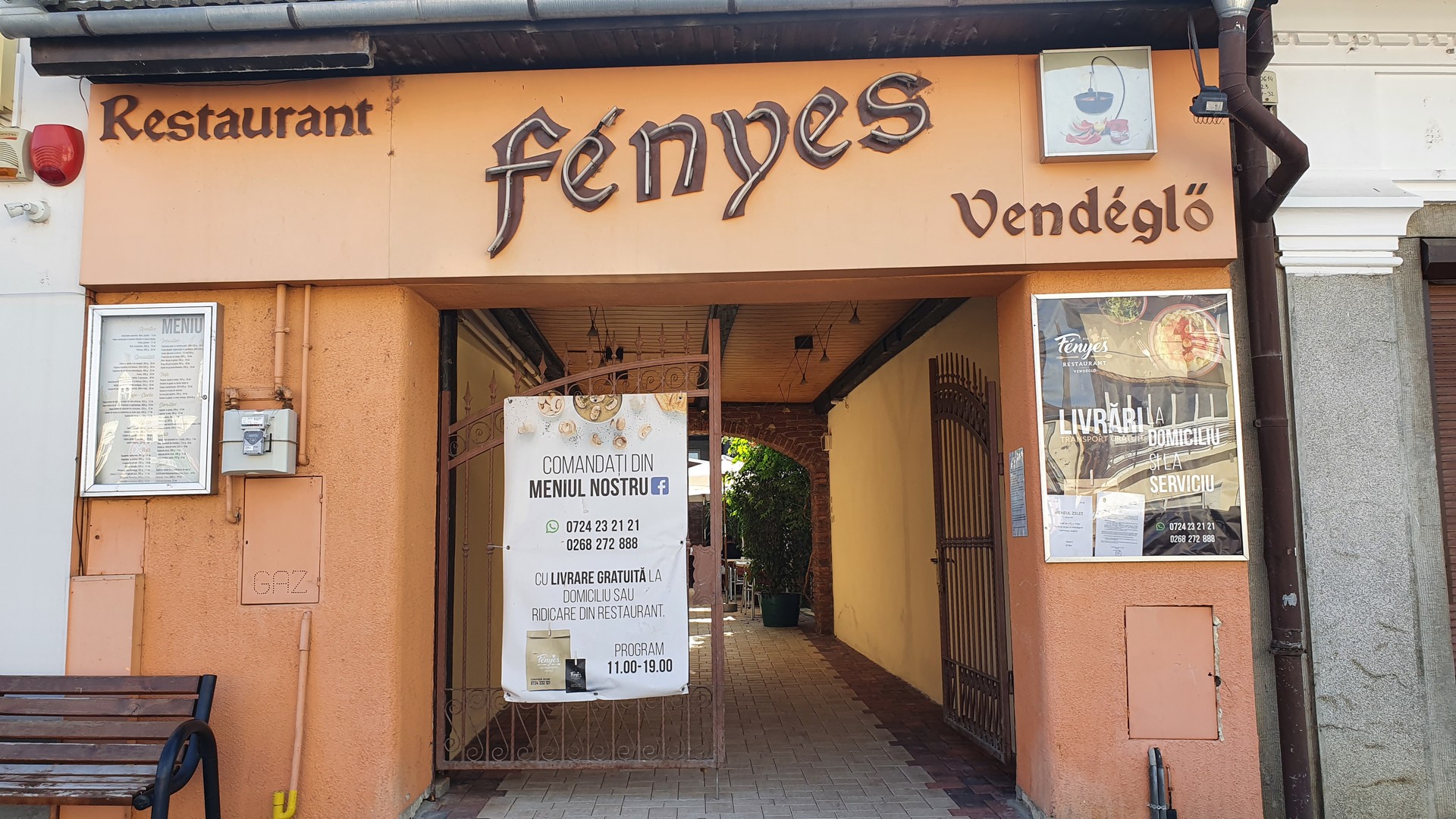 Fényes étterem - Kárpát-medencei étterem kalauz